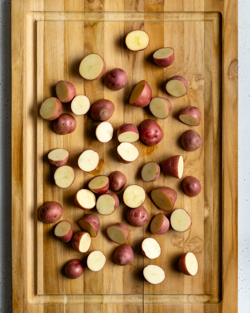Crispy Oven-Roasted Red Mini Potatoes with Rosemary • Daisybeet